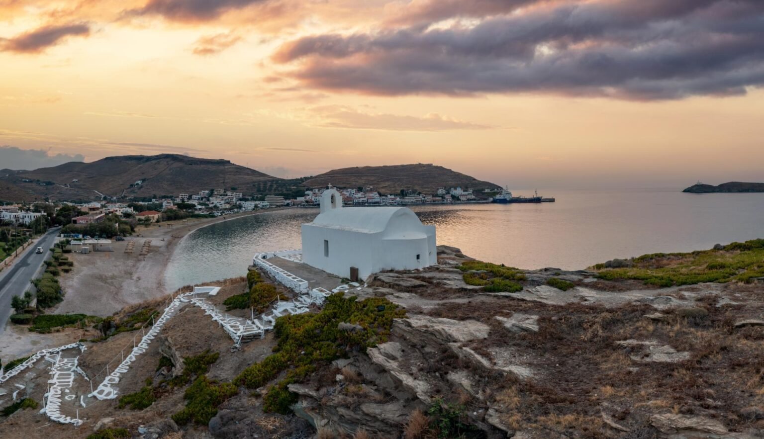 Greek Weather Guide 2026: Summer Heat, Winds, and Winter Magic - Island ...